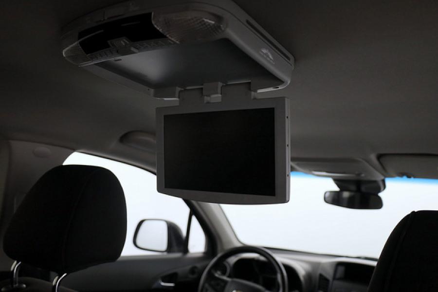 Melns Chevrolet Orlando 2012 Tallina, ar dzinēja tilpumu 2.00 L un nobraukumu 334 tūkst. km par 2799 €, foto 10 vietnē AUTOMOTO.COM.LV