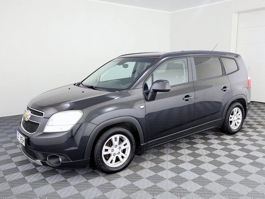 Melns Chevrolet Orlando 2012 Tallina, ar dzinēja tilpumu 2.00 L un nobraukumu 334 tūkst. km par 2799 €, foto 12 vietnē AUTOMOTO.COM.LV