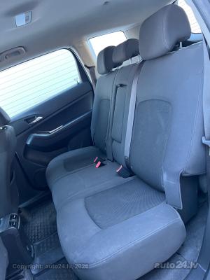 Brūns Chevrolet Orlando 2011 Narva, ar dzinēja tilpumu 1.80 L un nobraukumu 367 tūkst. km par 2999 €, foto 17 vietnē AUTOMOTO.COM.LV