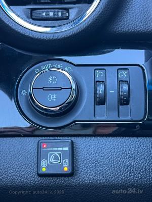 Brūns Chevrolet Orlando 2011 Narva, ar dzinēja tilpumu 1.80 L un nobraukumu 367 tūkst. km par 2999 €, foto 21 vietnē AUTOMOTO.COM.LV
