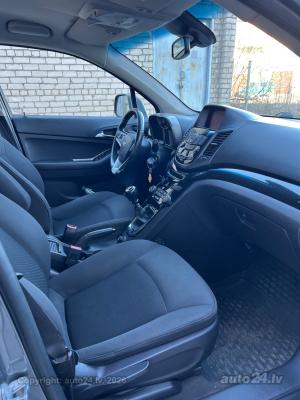 Brūns Chevrolet Orlando 2011 Narva, ar dzinēja tilpumu 1.80 L un nobraukumu 367 tūkst. km par 2999 €, foto 23 vietnē AUTOMOTO.COM.LV
