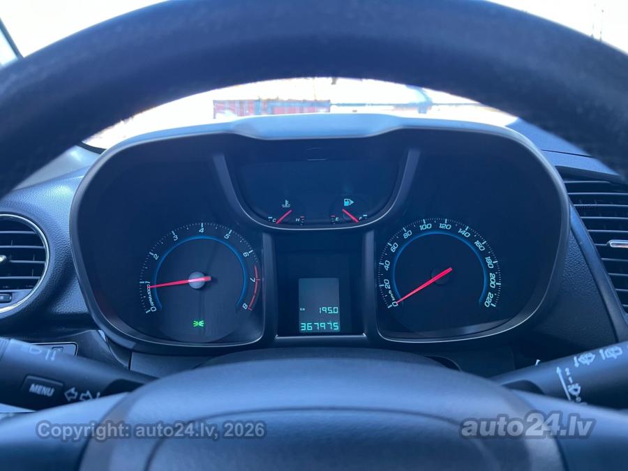 Brūns Chevrolet Orlando 2011 Narva, ar dzinēja tilpumu 1.80 L un nobraukumu 367 tūkst. km par 2999 €, foto 24 vietnē AUTOMOTO.COM.LV