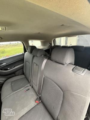 Pelēks Chevrolet Orlando 2011 Panevēža, ar dzinēja tilpumu 1.80 L un nobraukumu 255 tūkst. km par 2000 €, foto 14 vietnē AUTOMOTO.COM.LV