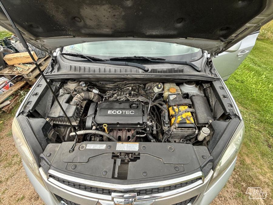 Pelēks Chevrolet Orlando 2011 Panevēža, ar dzinēja tilpumu 1.80 L un nobraukumu 255 tūkst. km par 2000 €, foto 16 vietnē AUTOMOTO.COM.LV