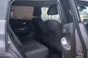 Grey Chevrolet Orlando 2011 in Grobiņa, with an engine capacity of 2.00 L and mileage of 163 thousand km for 5450 €, photo 17 on AUTOMOTO.COM.LV