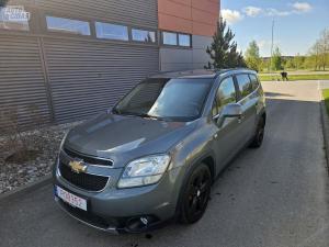 Grey Chevrolet Orlando 2011 in Kluonaliai, with an engine capacity of 2.00 L and mileage of 210 thousand km for 5199 €, photo 6 on AUTOMOTO.COM.LV
