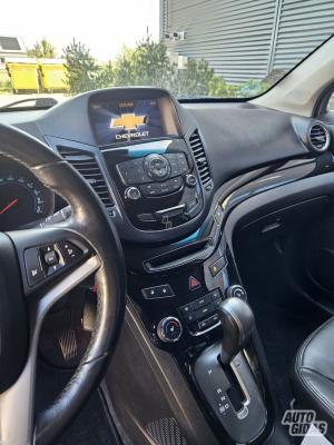 Grey Chevrolet Orlando 2011 in Kluonaliai, with an engine capacity of 2.00 L and mileage of 210 thousand km for 5199 €, photo 19 on AUTOMOTO.COM.LV