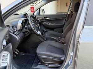 Pelēks Chevrolet Orlando 2011 Viļņa, ar dzinēja tilpumu 2.00 L un nobraukumu 252 tūkst. km par 2950 €, foto 8 vietnē AUTOMOTO.COM.LV