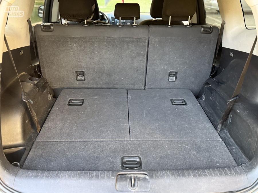 Pelēks Chevrolet Orlando 2011 Viļņa, ar dzinēja tilpumu 2.00 L un nobraukumu 252 tūkst. km par 2950 €, foto 16 vietnē AUTOMOTO.COM.LV