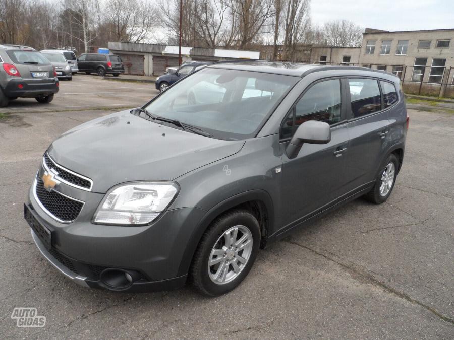 Pelēks Chevrolet Orlando 2012 Klaipėda, ar dzinēja tilpumu 2.00 L un nobraukumu 207 tūkst. km par 4990 €, foto 3 vietnē AUTOMOTO.COM.LV