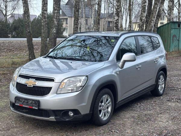 Grey Chevrolet Orlando 2012 in Utena, with an engine capacity of 2.00 L and mileage of 205 thousand km for 3750 €, photo 1 on AUTOMOTO.COM.LV