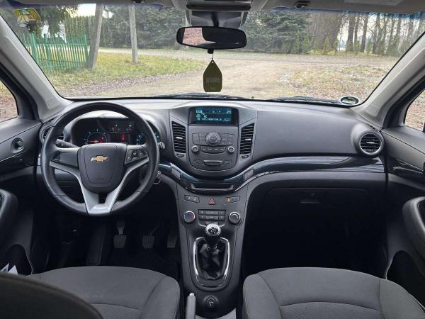 Grey Chevrolet Orlando 2012 in Utena, with an engine capacity of 2.00 L and mileage of 205 thousand km for 3750 €, photo 9 on AUTOMOTO.COM.LV