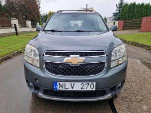Pelēks Chevrolet Orlando 2012 Viļņa, ar dzinēja tilpumu 2.00 L un nobraukumu 322 tūkst. km par 2500 €, foto 3 vietnē AUTOMOTO.COM.LV
