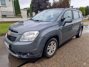 Pelēks Chevrolet Orlando 2012 Viļņa, ar dzinēja tilpumu 2.00 L un nobraukumu 322 tūkst. km par 2500 €, foto 4 vietnē AUTOMOTO.COM.LV