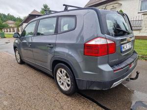 Pelēks Chevrolet Orlando 2012 Viļņa, ar dzinēja tilpumu 2.00 L un nobraukumu 322 tūkst. km par 2500 €, foto 5 vietnē AUTOMOTO.COM.LV
