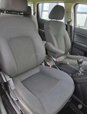 Pelēks Chevrolet Orlando 2012 Panevēža, ar dzinēja tilpumu 1.80 L un nobraukumu 318 tūkst. km par 3499 €, foto 13 vietnē AUTOMOTO.COM.LV