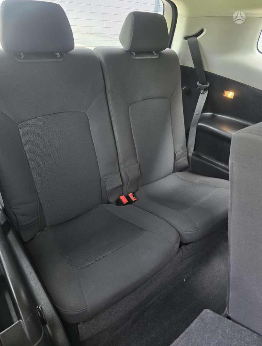 Pelēks Chevrolet Orlando 2012 Panevēža, ar dzinēja tilpumu 1.80 L un nobraukumu 318 tūkst. km par 3499 €, foto 15 vietnē AUTOMOTO.COM.LV