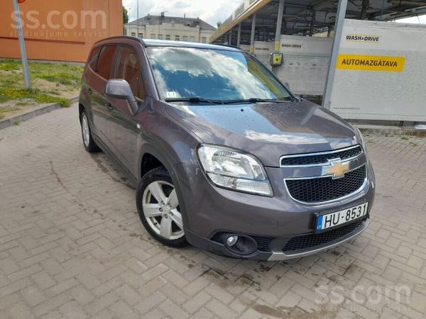 Grey Chevrolet Orlando 2011 in Aizkraukle, with an engine capacity of 1.80 L and mileage of 100 thousand km for 4750 €, photo 2 on AUTOMOTO.COM.LV