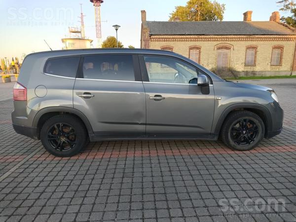 Шевроле Орландо 2012 в Кулдига на AUTOMOTO.COM.LV Серый Шевроле Орландо 2012 в Кулдига, объемом двигателя 2.00 л и пробегом 379 тыс. км за 4500 €, фото 4 на AUTOMOTO.COM.LV