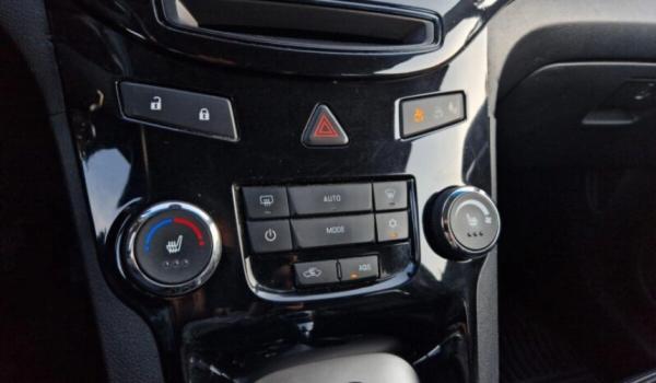 Grey Chevrolet Orlando 2013 in Riga, with an engine capacity of 0.00 L and mileage of 259 thousand km for 5000 €, photo 9 on AUTOMOTO.COM.LV