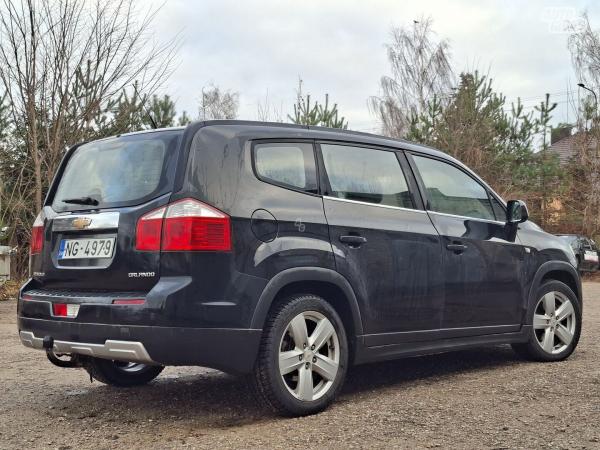 Chevrolet Orlando 2011 in Silute, with an engine capacity of 2.00 L and mileage of 250 thousand km for 2350 €, photo 6 on AUTOMOTO.COM.LV