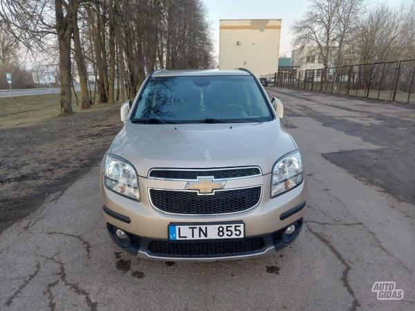 Chevrolet Orlando 2011 in Ukmerge, with an engine capacity of 2.00 L and mileage of 240 thousand km for 3600 €, photo 2 on AUTOMOTO.COM.LV