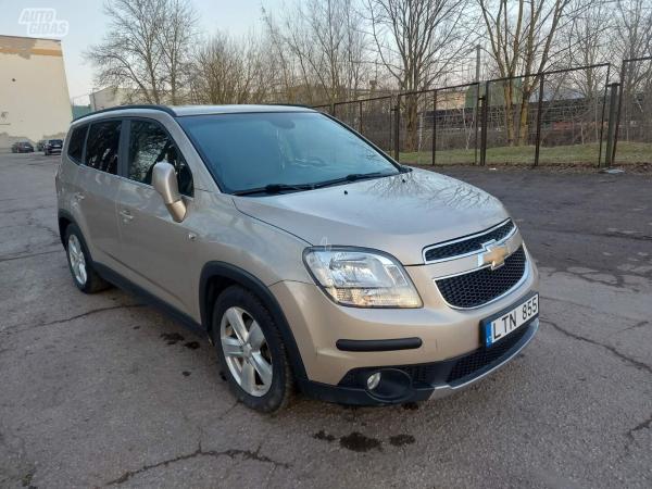 Chevrolet Orlando 2011 in Ukmerge, with an engine capacity of 2.00 L and mileage of 240 thousand km for 3600 €, photo 3 on AUTOMOTO.COM.LV