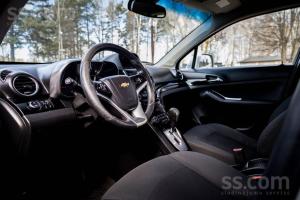 Chevrolet Orlando 2011 in Riga, with an engine capacity of 2.00 L and mileage of 375 thousand km for 3990 €, photo 10 on AUTOMOTO.COM.LV