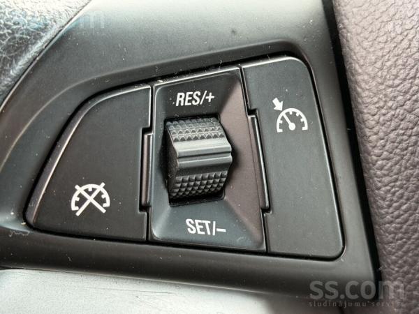 Chevrolet Orlando 2011 in Riga, with an engine capacity of 2.00 L and mileage of 256 thousand km for 3350 €, photo 10 on AUTOMOTO.COM.LV