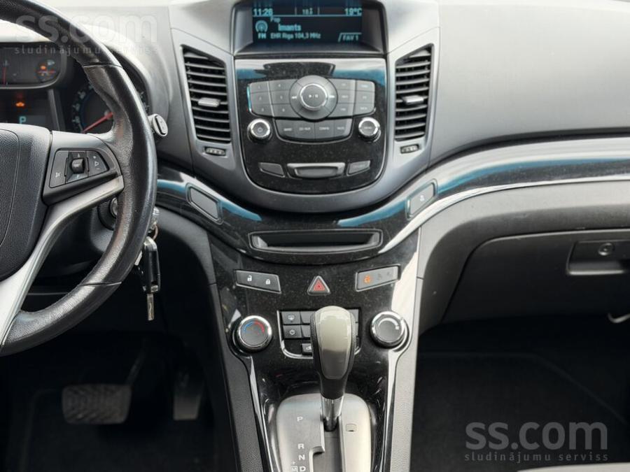 Chevrolet Orlando 2011 Rīga, ar dzinēja tilpumu 2.00 L un nobraukumu 256 tūkst. km par 3350 €, foto 14 vietnē AUTOMOTO.COM.LV