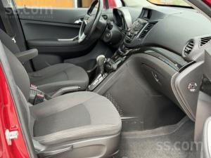 Chevrolet Orlando 2011 Rīga, ar dzinēja tilpumu 2.00 L un nobraukumu 256 tūkst. km par 3350 €, foto 16 vietnē AUTOMOTO.COM.LV