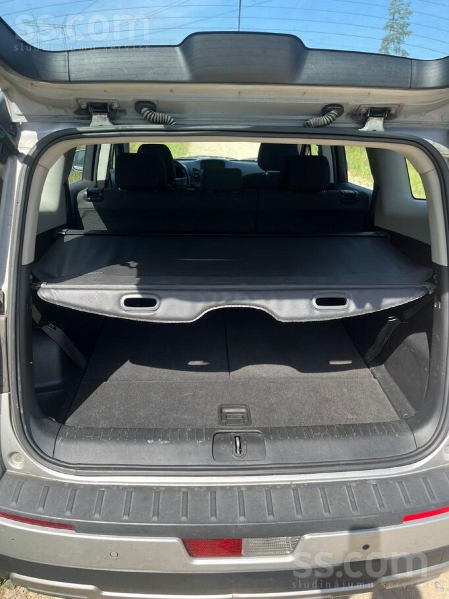 Chevrolet Orlando 2012 Rīga, ar dzinēja tilpumu 2.00 L un nobraukumu 253 tūkst. km par 4200 €, foto 11 vietnē AUTOMOTO.COM.LV