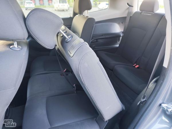 Chevrolet Orlando 2013 Viļņa, ar dzinēja tilpumu 2.00 L un nobraukumu 202 tūkst. km par 4450 €, foto 9 vietnē AUTOMOTO.COM.LV