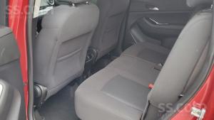 Red Chevrolet Orlando 2011 in Riga, with an engine capacity of 2.00 L and mileage of 250 thousand km for 3990 €, photo 15 on AUTOMOTO.COM.LV