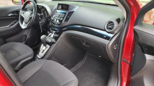 Sarkans Chevrolet Orlando 2011 Rīga, ar dzinēja tilpumu 2.00 L un nobraukumu 250 tūkst. km par 3990 €, foto 13 vietnē AUTOMOTO.COM.LV