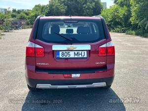 Red Chevrolet Orlando 2012 in Tallinn, with an engine capacity of 1.80 L and mileage of 132 thousand km for 5990 €, photo 6 on AUTOMOTO.COM.LV