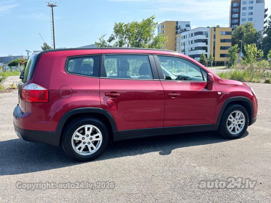 Red Chevrolet Orlando 2012 in Tallinn, with an engine capacity of 1.80 L and mileage of 132 thousand km for 5990 €, photo 8 on AUTOMOTO.COM.LV
