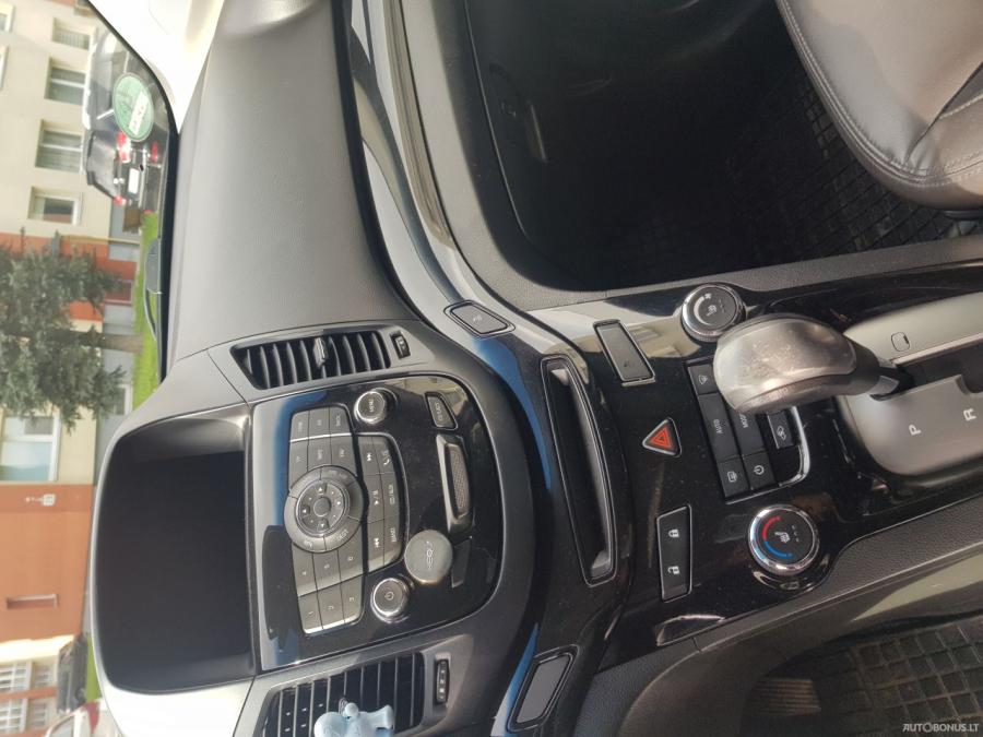 Chevrolet Orlando 2013 Ignalina, ar dzinēja tilpumu 2.00 L un nobraukumu 257 tūkst. km par 4500 €, foto 6 vietnē AUTOMOTO.COM.LV
