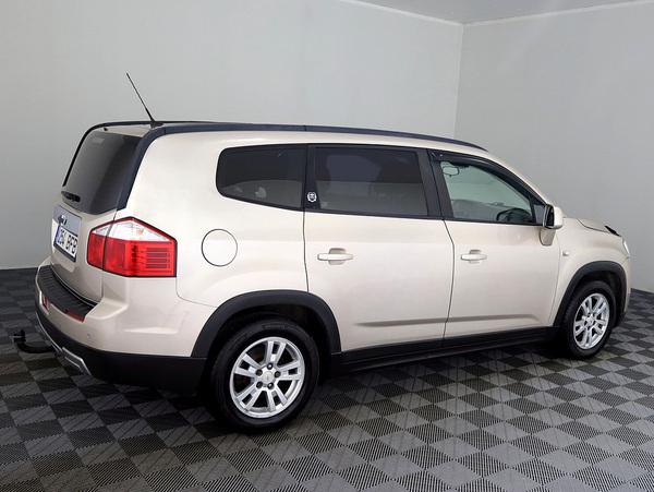 Chevrolet Orlando 2011 Tallina, ar dzinēja tilpumu 2.00 L un nobraukumu 285 tūkst. km par 1999 €, foto 3 vietnē AUTOMOTO.COM.LV