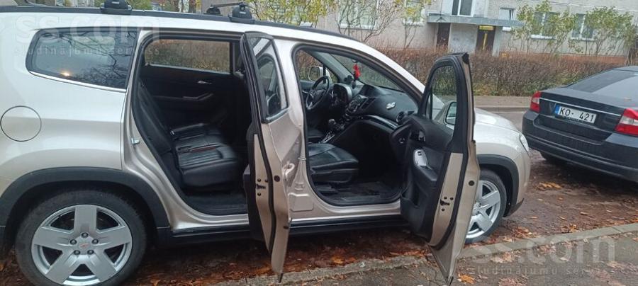 Chevrolet Orlando 2012 Rīga, ar dzinēja tilpumu 2.00 L un nobraukumu 281 tūkst. km par 4000 €, foto 21 vietnē AUTOMOTO.COM.LV
