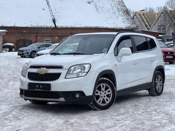 Balts Chevrolet Orlando 2012 Klaipėda, ar dzinēja tilpumu 1.80 L un nobraukumu 121 tūkst. km par 3500 €, foto 1 vietnē AUTOMOTO.COM.LV