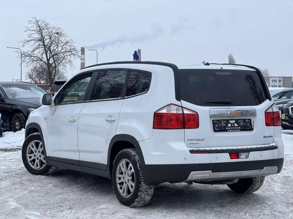 Balts Chevrolet Orlando 2012 Klaipėda, ar dzinēja tilpumu 1.80 L un nobraukumu 121 tūkst. km par 3500 €, foto 9 vietnē AUTOMOTO.COM.LV
