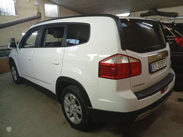 Balts Chevrolet Orlando 2013 Šauļi, ar dzinēja tilpumu 1.80 L un nobraukumu 240 tūkst. km par 5250 €, foto 3 vietnē AUTOMOTO.COM.LV