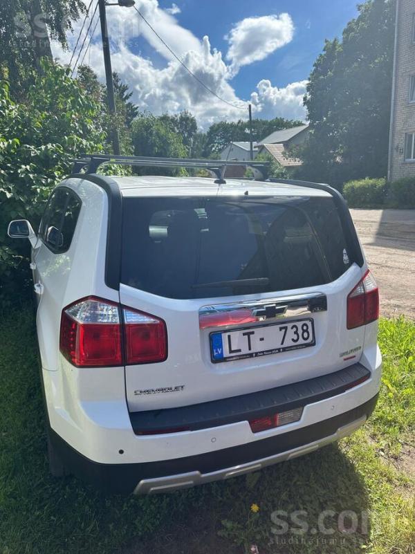 Balts Chevrolet Orlando 2013 Rīga, ar dzinēja tilpumu 2.00 L un nobraukumu 220 tūkst. km par 2000 €, foto 3 vietnē AUTOMOTO.COM.LV