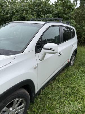 Balts Chevrolet Orlando 2013 Rīga, ar dzinēja tilpumu 2.00 L un nobraukumu 220 tūkst. km par 1600 €, foto 3 vietnē AUTOMOTO.COM.LV