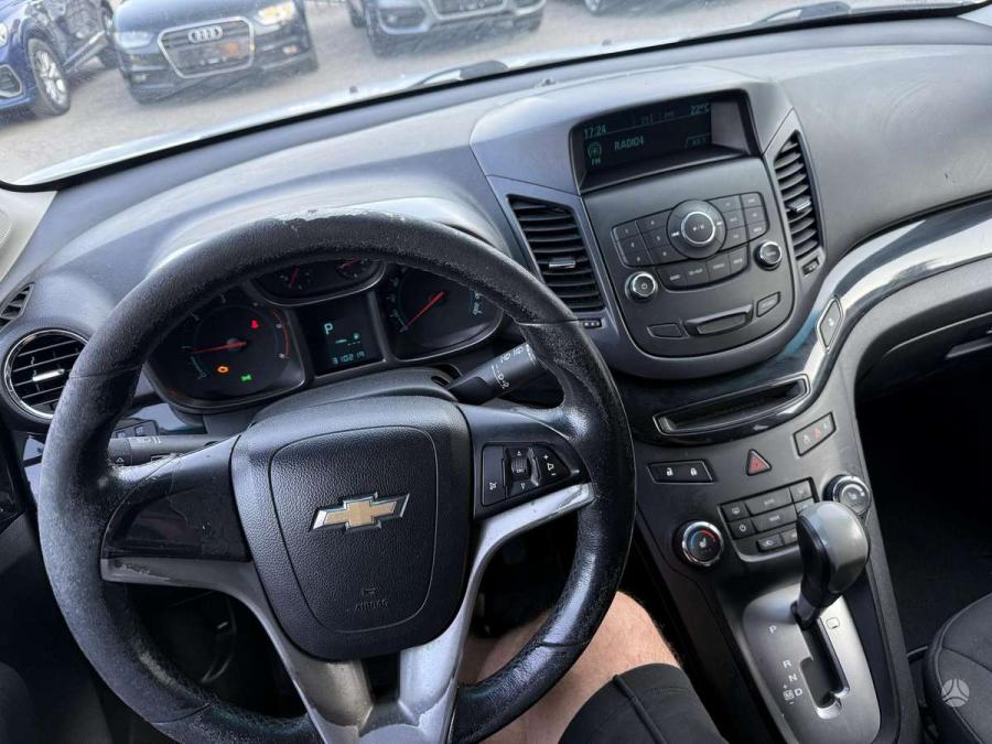 Balts Chevrolet Orlando 2013 Ukmergė, ar dzinēja tilpumu 2.00 L un nobraukumu 310 tūkst. km par 1700 €, foto 9 vietnē AUTOMOTO.COM.LV