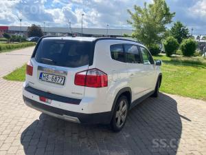 Balts Chevrolet Orlando 2011 Valmiera, ar dzinēja tilpumu 2.00 L un nobraukumu 275 tūkst. km par 4500 €, foto 4 vietnē AUTOMOTO.COM.LV