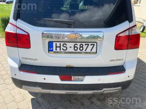 Balts Chevrolet Orlando 2011 Valmiera, ar dzinēja tilpumu 2.00 L un nobraukumu 275 tūkst. km par 4500 €, foto 5 vietnē AUTOMOTO.COM.LV