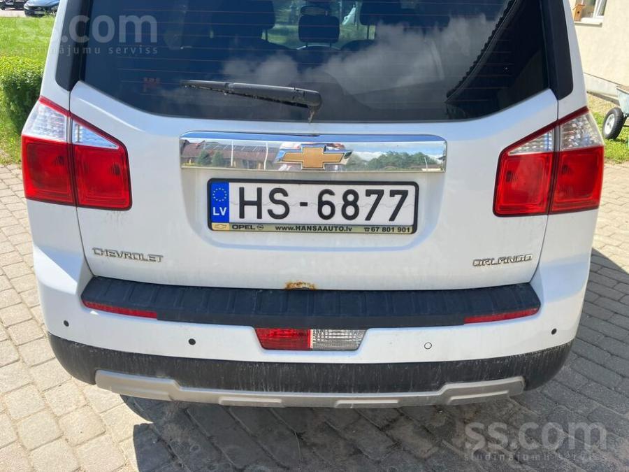 Balts Chevrolet Orlando 2011 Valmiera, ar dzinēja tilpumu 2.00 L un nobraukumu 275 tūkst. km par 4500 €, foto 5 vietnē AUTOMOTO.COM.LV