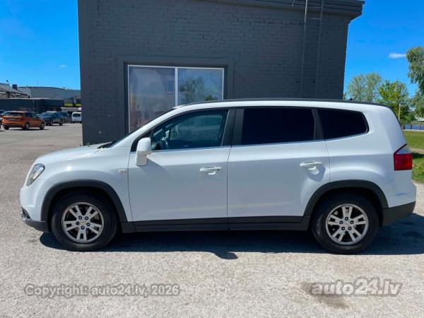 Balts Chevrolet Orlando 2012 Tallina, ar dzinēja tilpumu 2.00 L un nobraukumu 186 tūkst. km par 4500 €, foto 2 vietnē AUTOMOTO.COM.LV